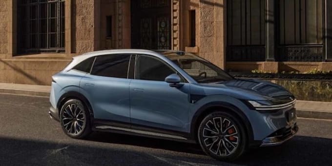 Zeekr 7X, el coche eléctrico chino con el récord de rapidez de carga